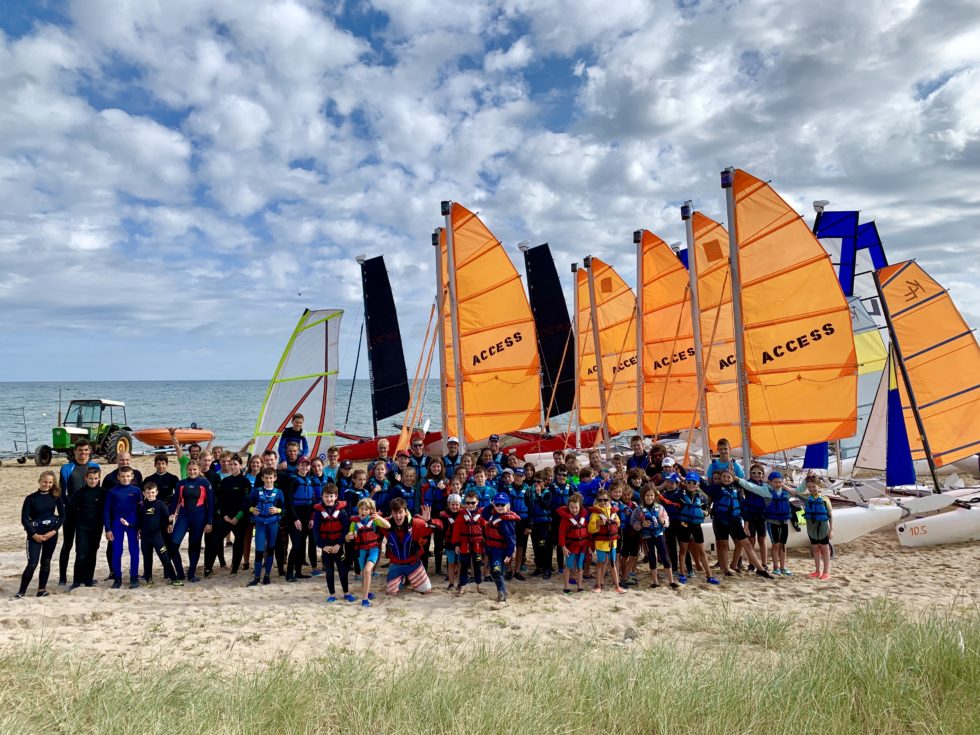 Les stages "voile" - Luc Yacht Club - Ecole de voile et d'environnement ...